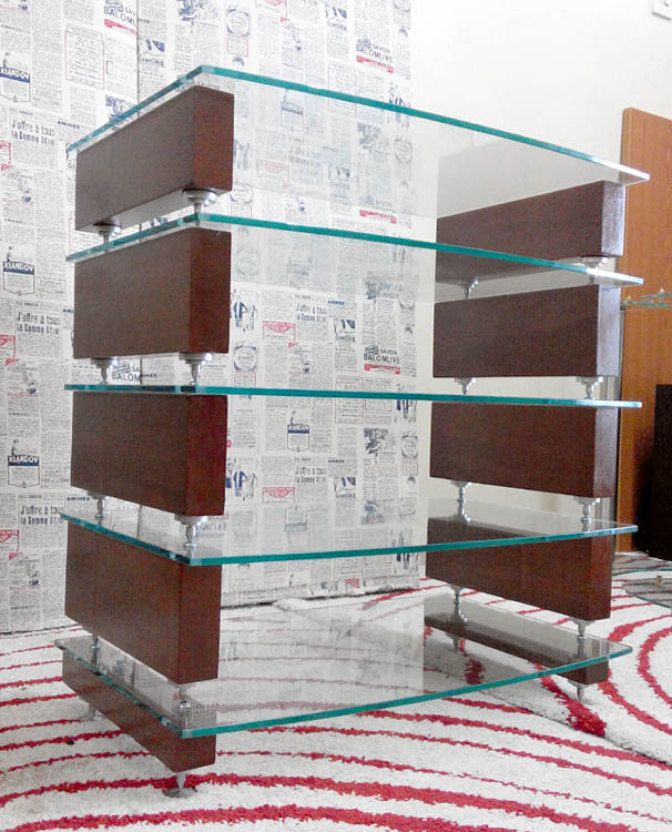 Lifestyle Custom Design HiFi & AV Glass rack | Actsessory Shoppe