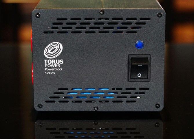 Torus PowerBlock Series Isolation Transformer Power Conditioner ...