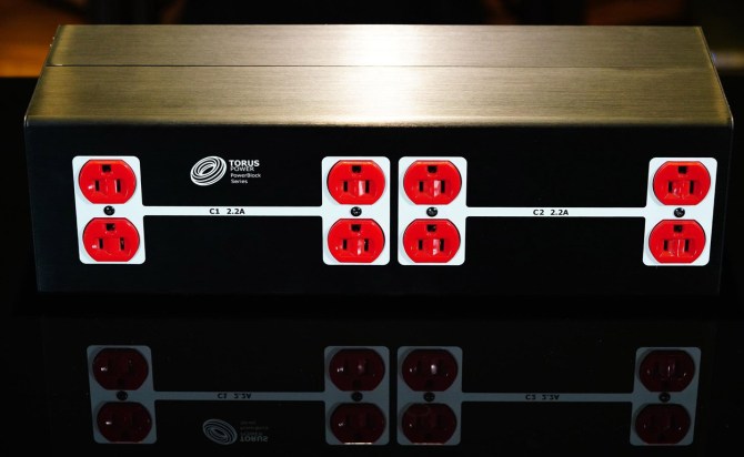 Torus PowerBlock Series Isolation Transformer Power Conditioner ...