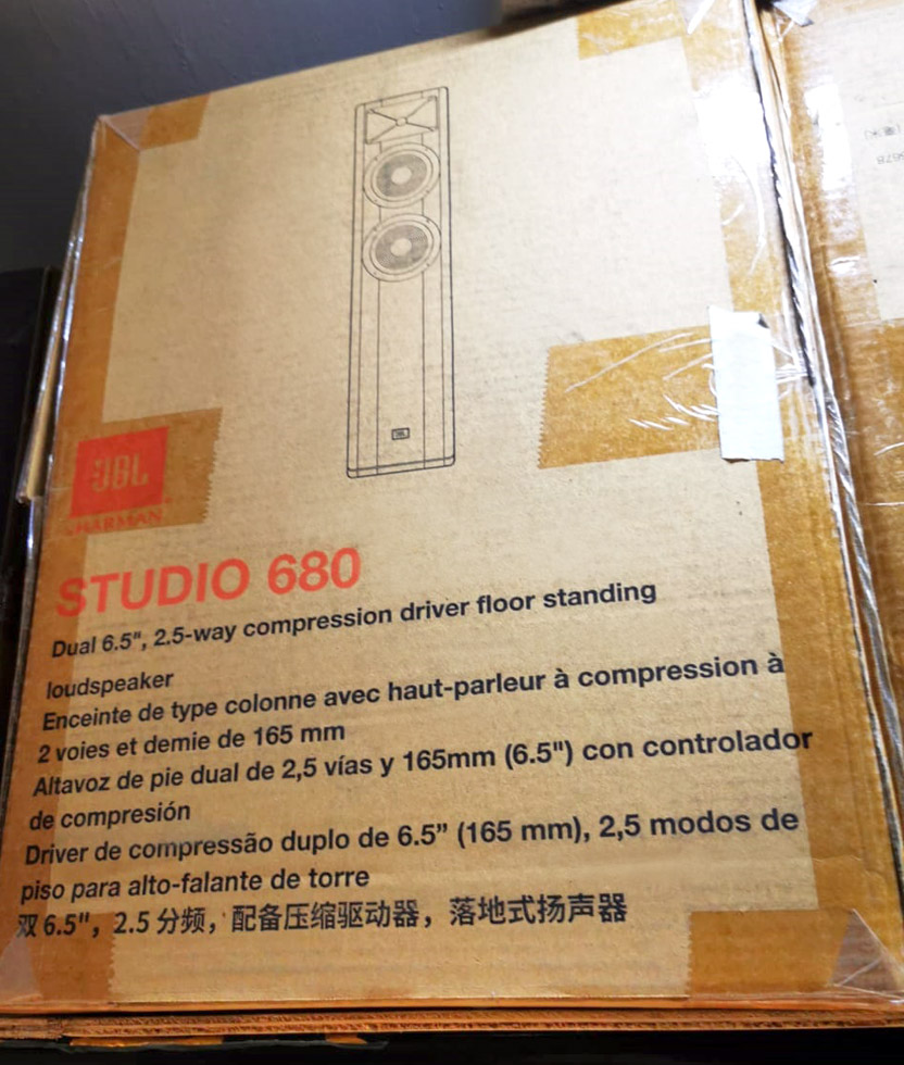 JBL Studio 680 Floorstand Loudspeaker